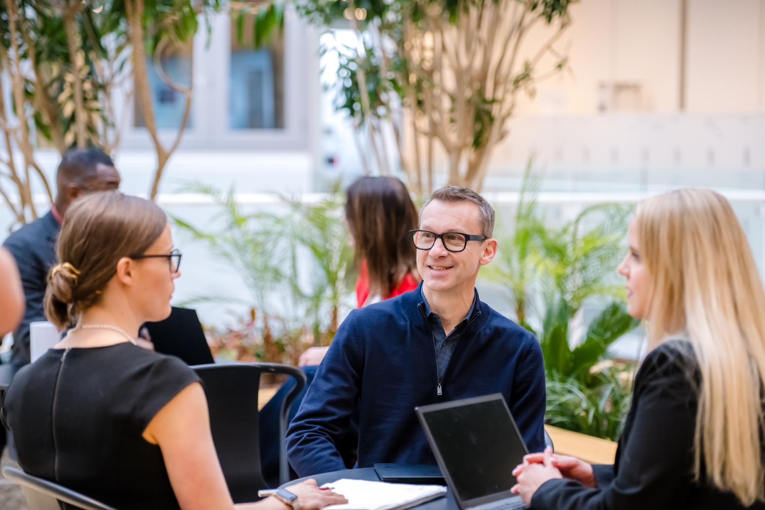 5 Best Employer Branding Communities in 2026 • Stories Incorporated